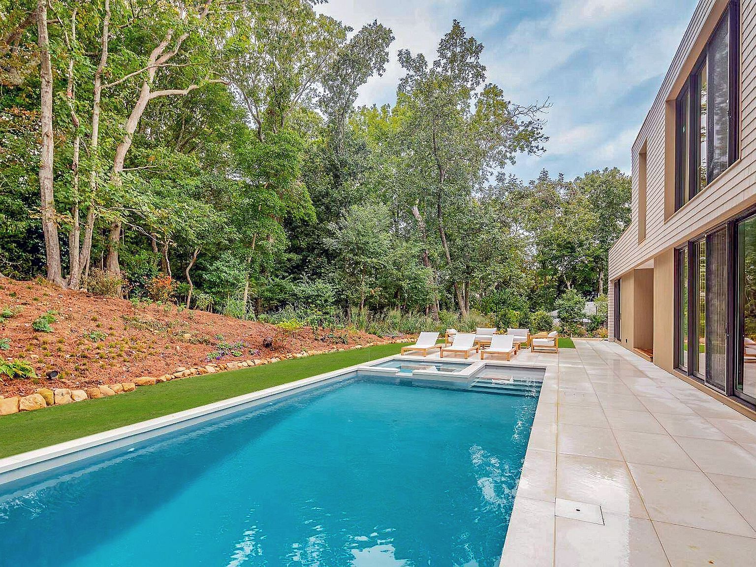 232 Kings Point Rd, East Hampton, NY 11937 | Zillow