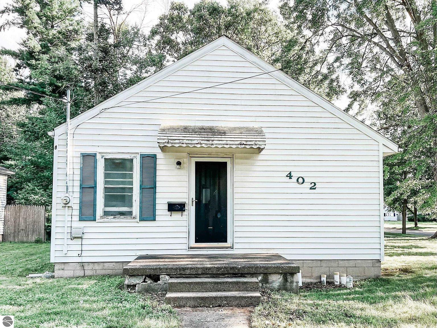 402 E Sugnet Rd, Midland, MI 48642 | Zillow