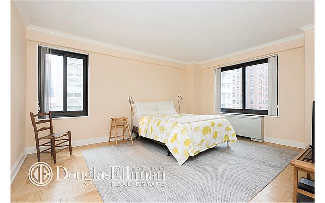 10 East End Avenue #10D in Yorkville, Manhattan | StreetEasy