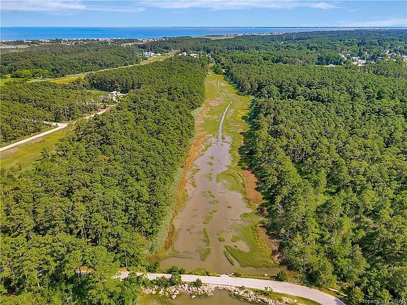 39 Dandy Point Rd, Hampton, VA 23664 | Zillow