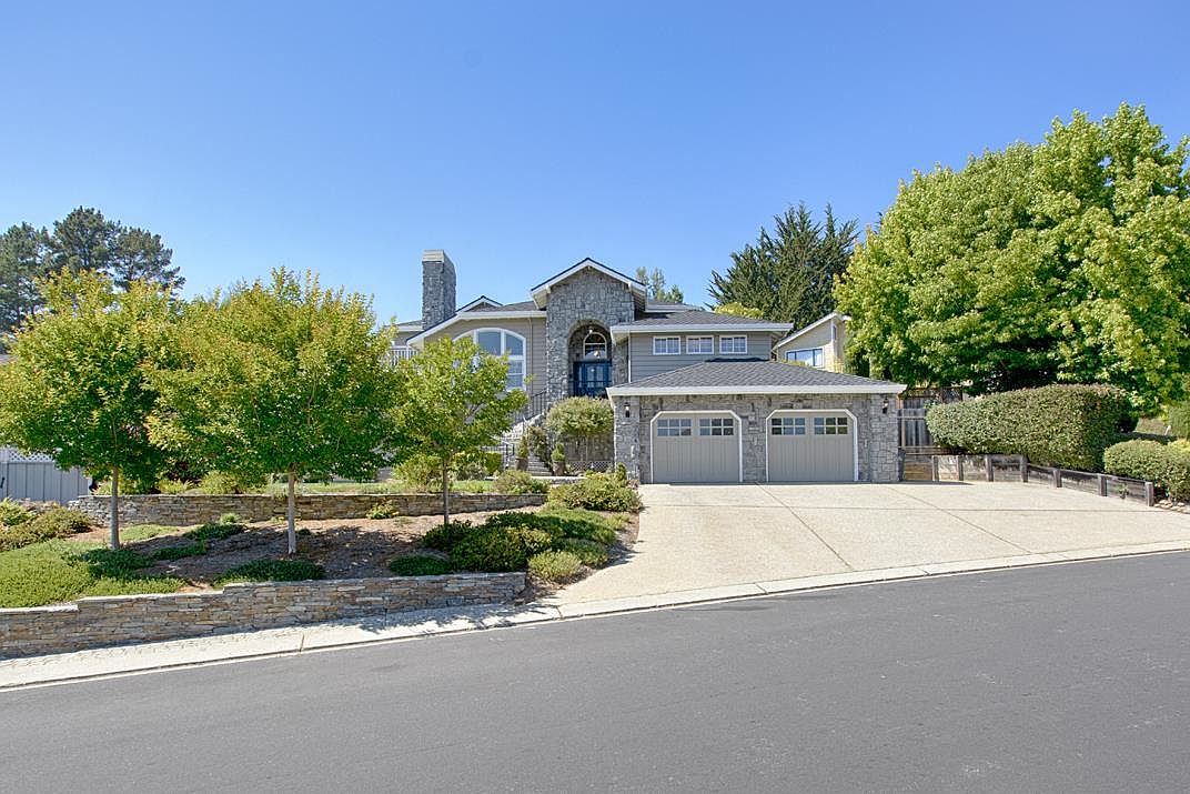 118 Victoria Ln, Aptos, CA 95003 | Zillow