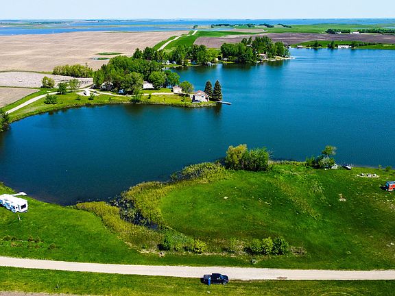 3 Shoreline Dr S, Dawson, ND 58428 | MLS #4012230 | Zillow