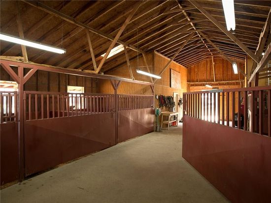 7100 Matlock Rd, Granbury, TX 76049 | Zillow