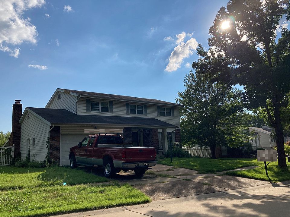 1159 Summit Meadows Dr, Fenton, MO 63026 | Zillow