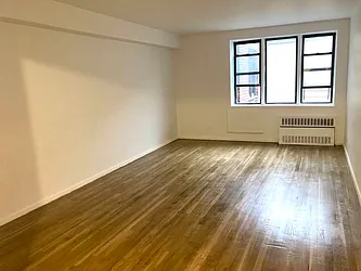 3184 Grand Concourse #4J in Bedford Park, Bronx | StreetEasy