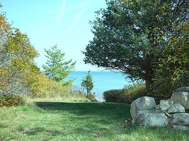 147 Mishaum Point Rd, Dartmouth, MA 02748 | Zillow