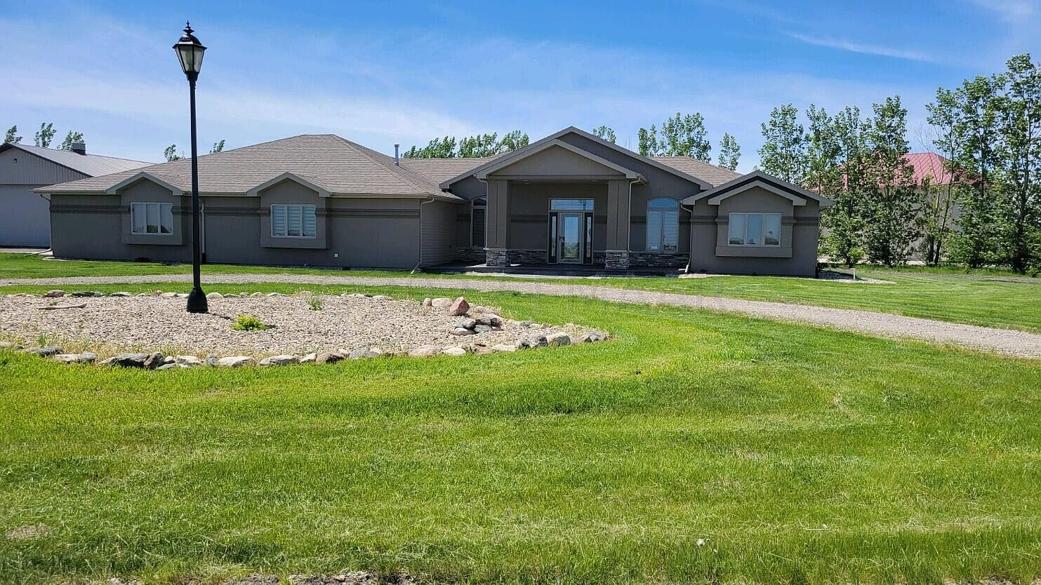 16496 42nd St SE, Mapleton, ND 58059 | Zillow
