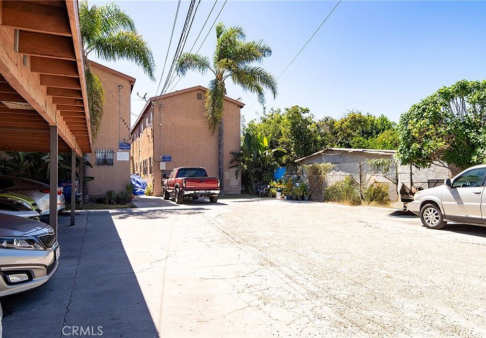 12517 S Willowbrook Ave, Compton, CA 90222 | Zillow