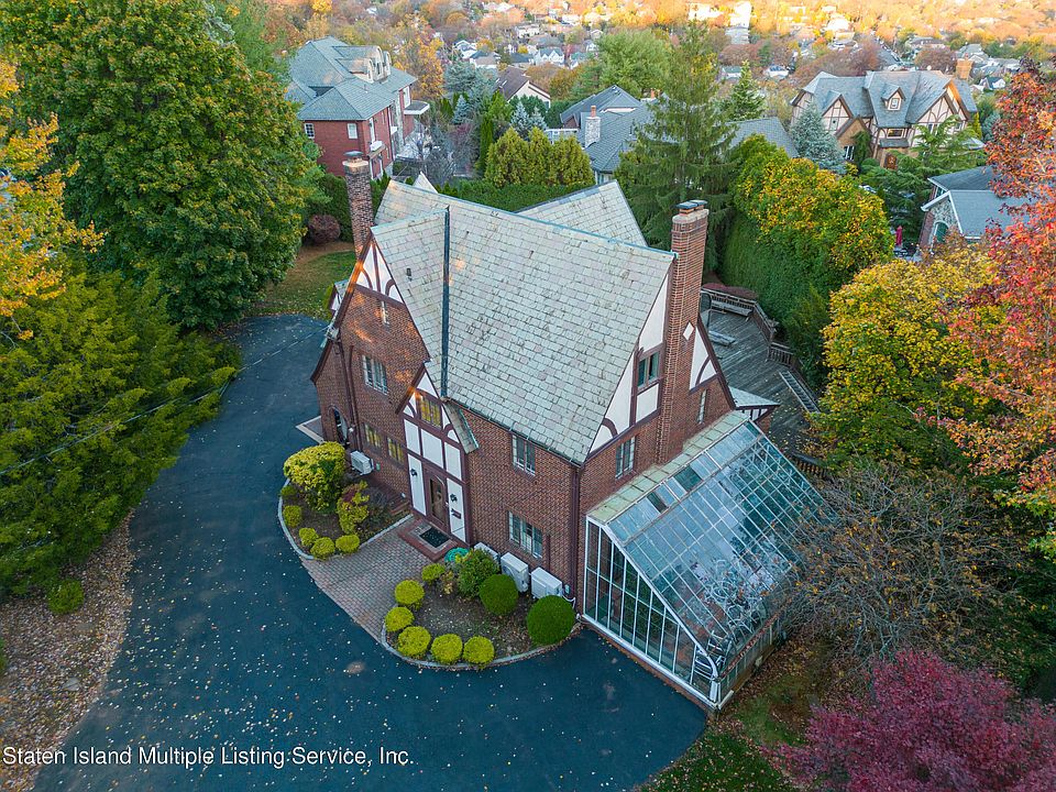 221 Benedict Rd, Staten Island, NY 10304 | MLS #1158709 | Zillow