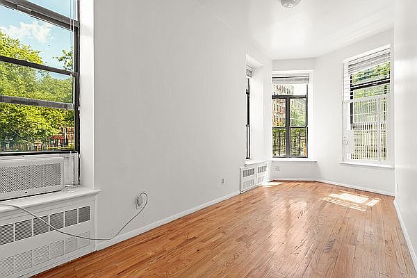 58 Hamilton Pl APT 3, New York, NY 10031 | Zillow