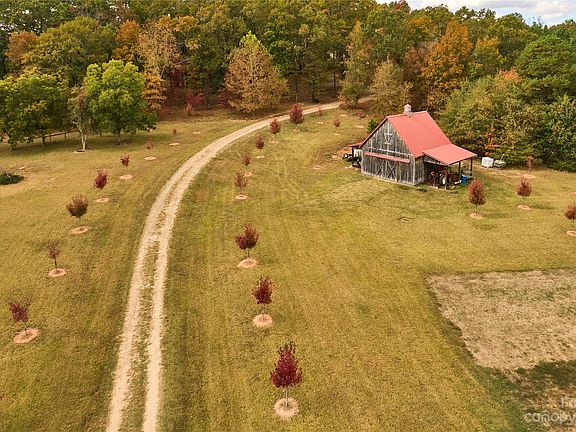 378 Collinsville Rd, Columbus, NC 28722 | MLS #4081855 | Zillow