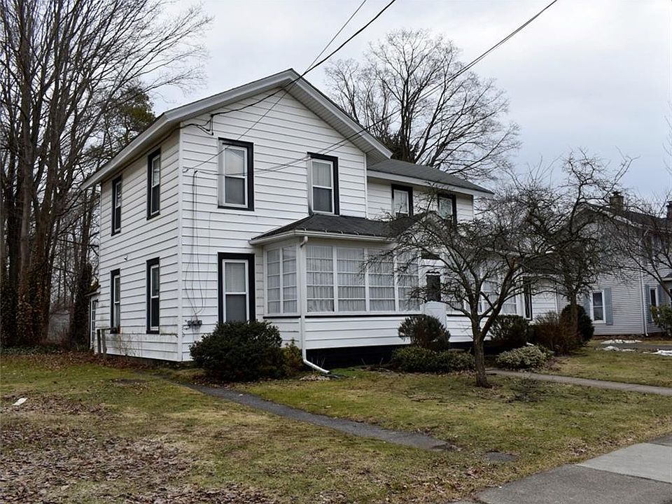14 Maple St, Bemus Pt, NY 14712 | Zillow