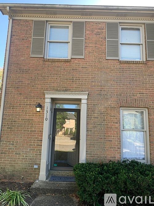 1310 Gray Hawk Rd #1, Lexington, KY 40502 | Zillow