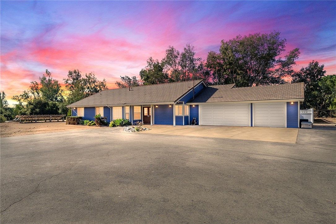 13952 Oakwood Glen Pl, Valley Center, CA 92082 | Zillow