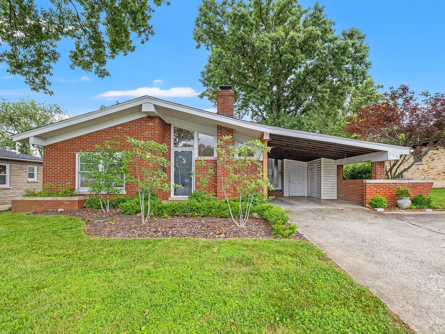 895 Lane Allen Rd, Lexington, KY 40504 | MLS #25017100 | Zillow