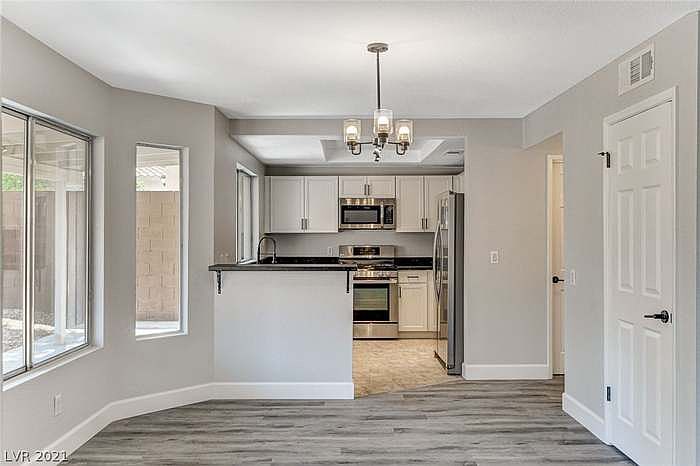 8417 Dunphy Ct, Las Vegas, NV 89145 | Zillow