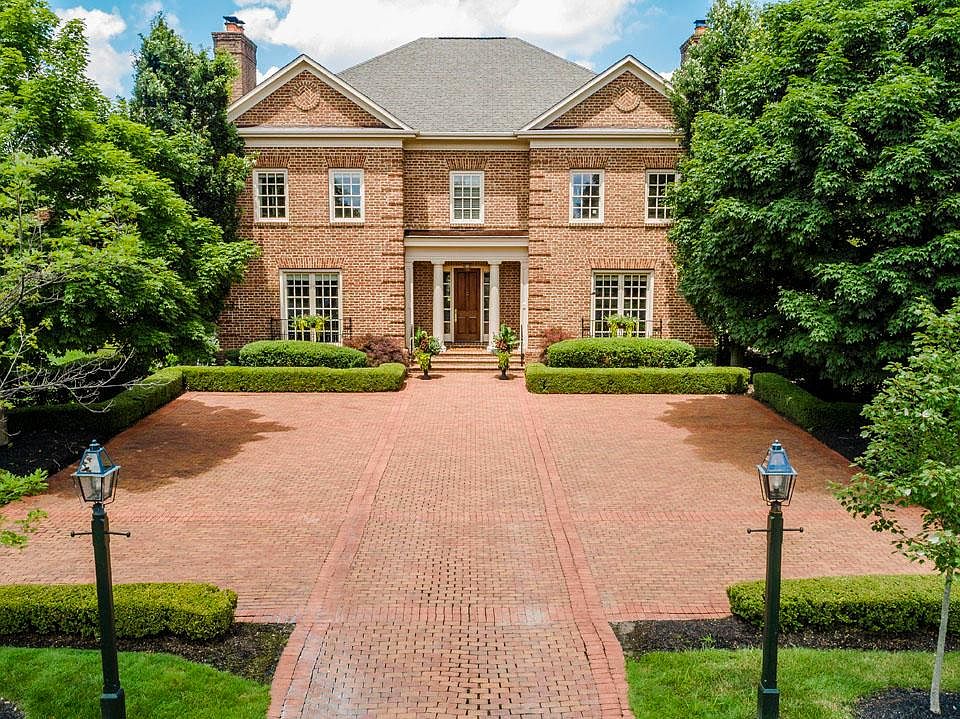 3954 Baughman Grant, New Albany, OH 43054 | Zillow