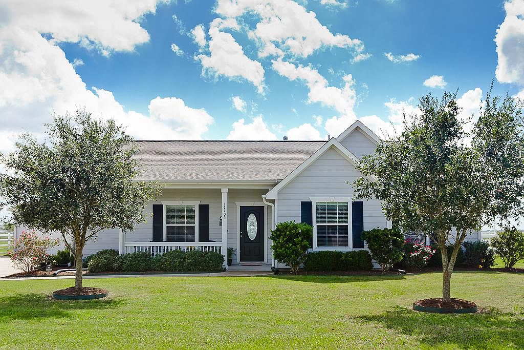 17102 Lake Ridge Cir, Rosharon, TX 77583 | Zillow