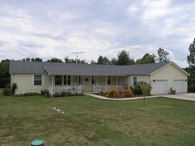 70 W Mill St, Ruma, IL 62278 | Zillow