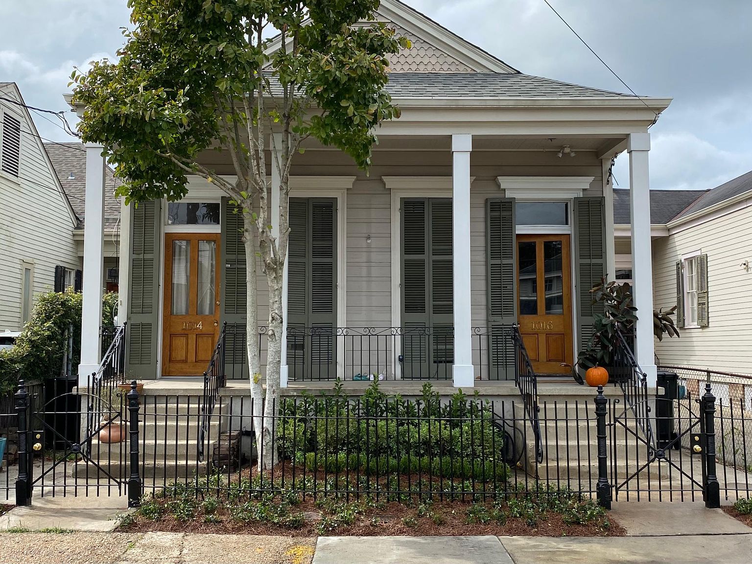 1014 Arabella St, New Orleans, LA 70115 | Zillow
