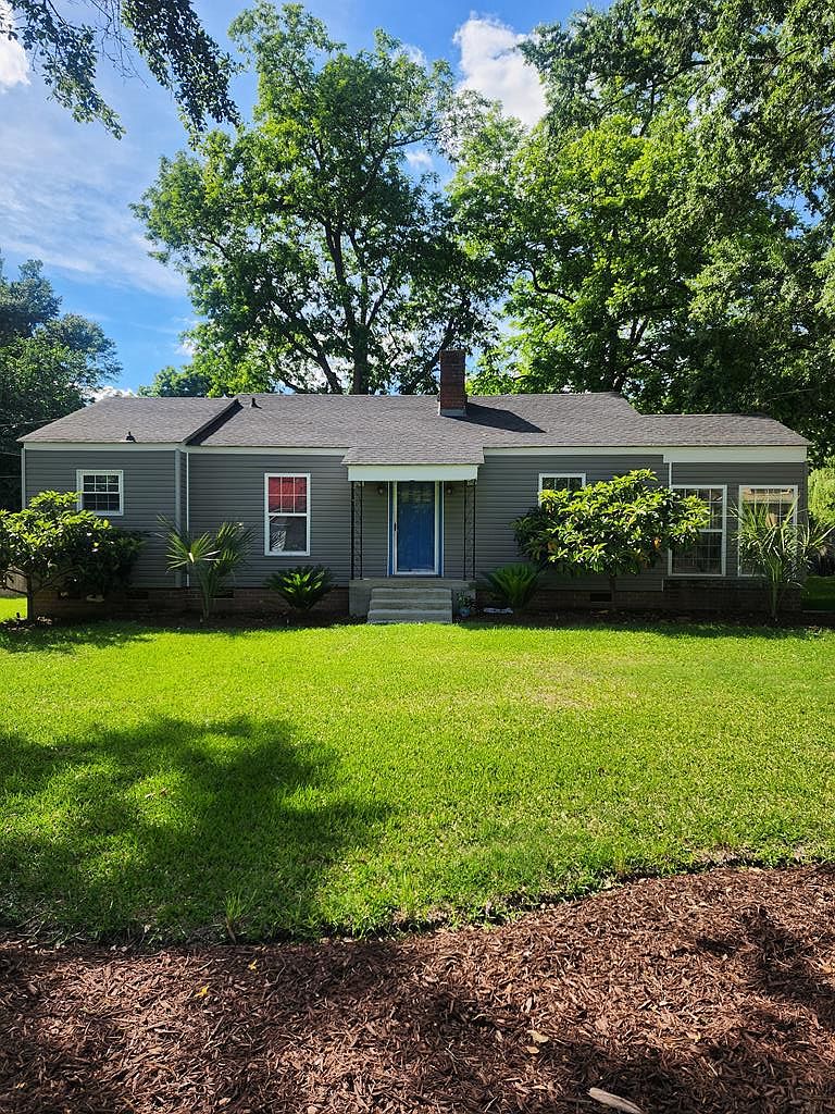 411 N Main St, Bishopville, SC 29010 | MLS #168906 | Zillow