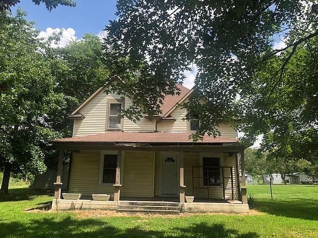 407 W Main St, Fairview, MO 64842 | Zillow