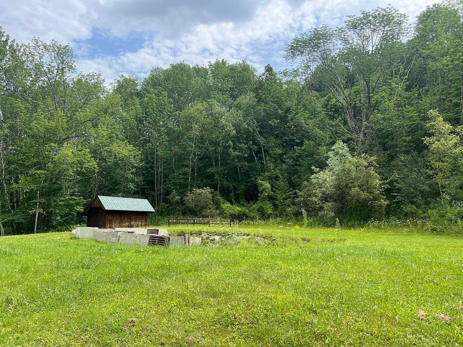 2506 Danby Mountain Road, Dorset, VT 05251 | MLS #5008276 | Zillow