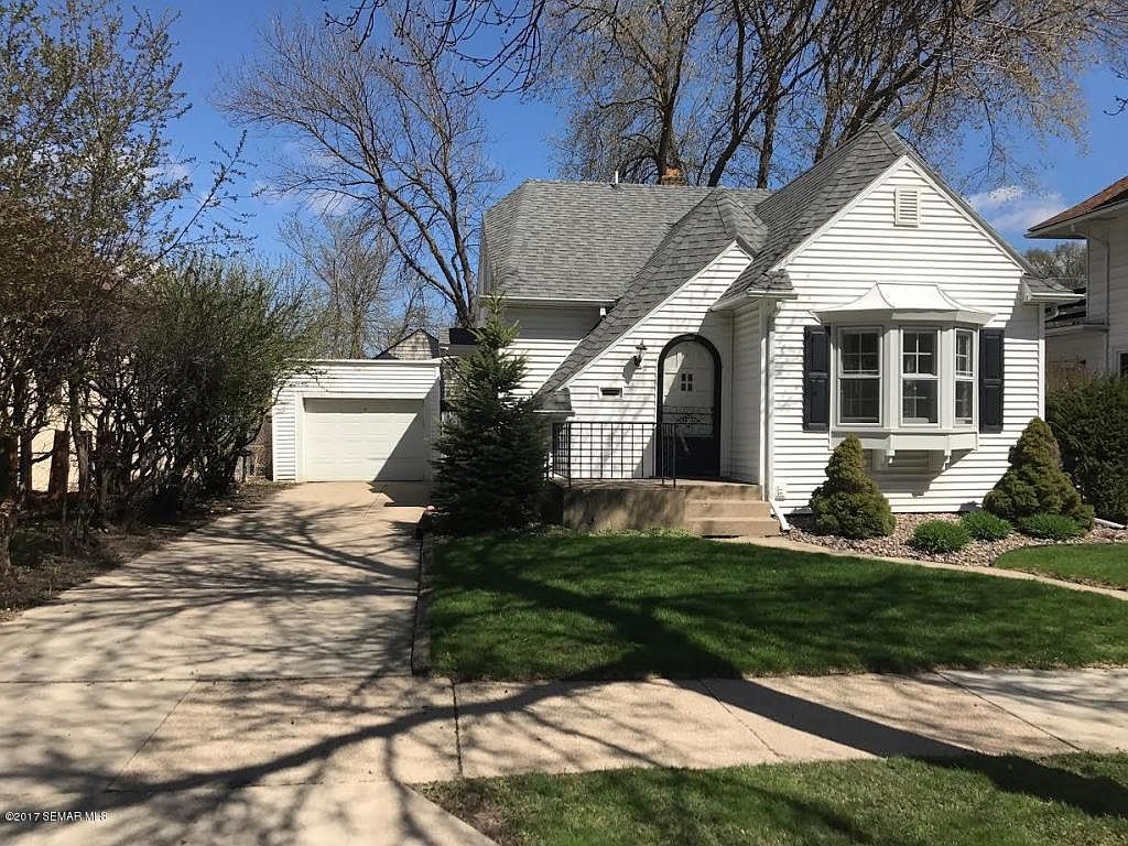 1307 Center St W, Rochester, MN 55902 | Zillow