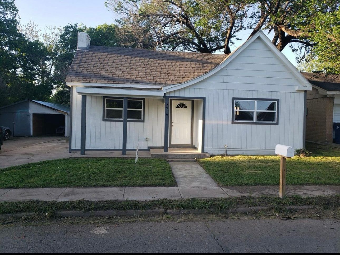 2916 Templeton St, Greenville, TX 75401 | Zillow