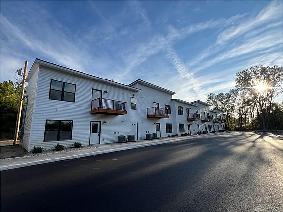 1835 E Home Rd, Springfield, OH 45503 | Zillow