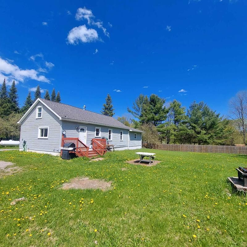 2330 E Roe Rd, Spruce, MI 48762 | Zillow