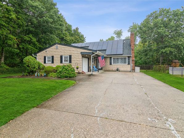 Islip Terrace NY Real Estate - Islip Terrace NY Homes For Sale | Zillow