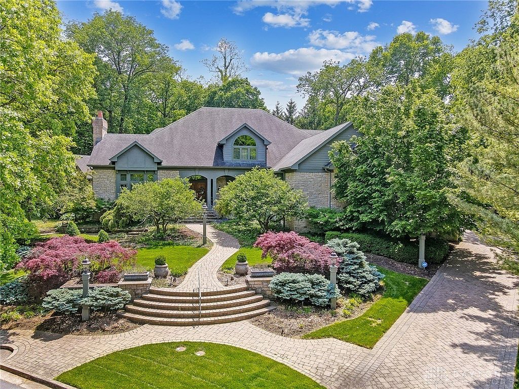 3649 Wood Hollow Rd, Dayton, OH 45429 | Zillow
