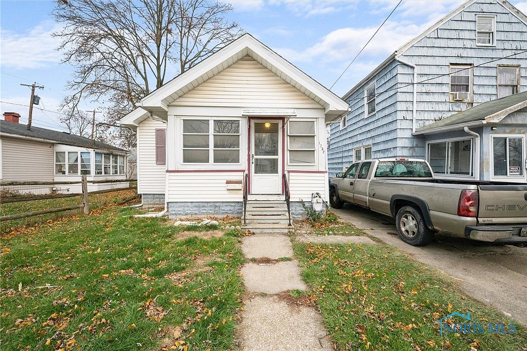 1752 Marne Ave, Toledo, OH 43613 | Zillow