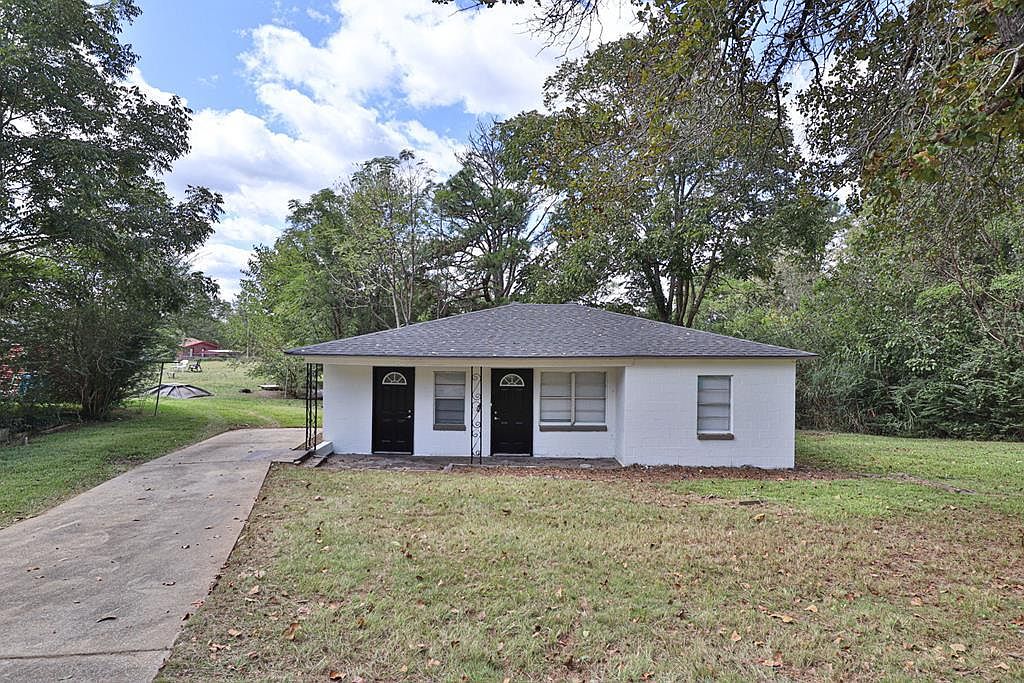 8 Mount Olive Ln, Fort Mitchell, AL 36856 | MLS #208449 | Zillow