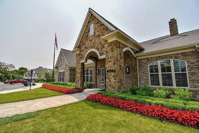 41745 Midtown Cir #5-203, Novi, MI 48375 | Zillow