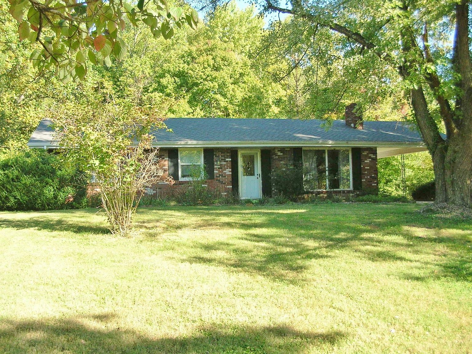 2400 Schutte Rd, Evansville, IN 47712 | Zillow