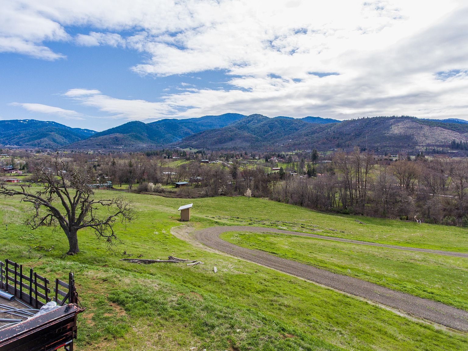 4201 Highway 66, Ashland, OR 97520 | MLS #220162473 | Zillow