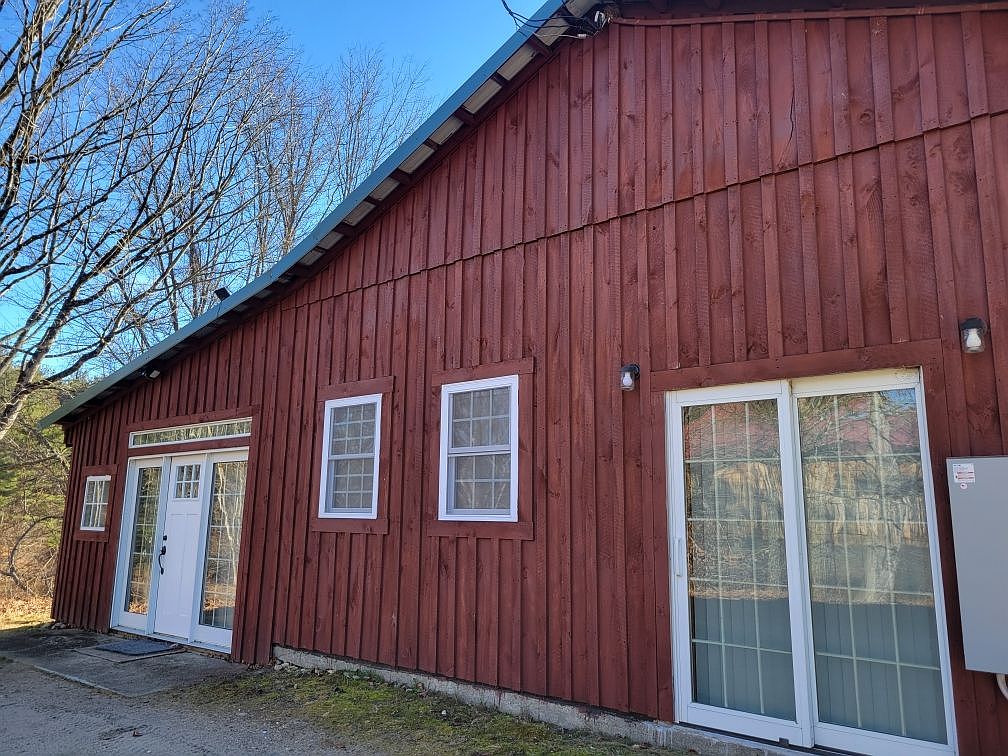 971A Old Westport Rd #A, Winchester, NH 03470 | Zillow