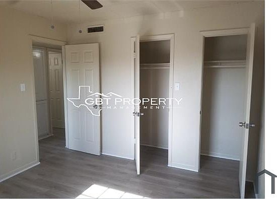 1410 N Mary St, Comanche, TX 76442 | Zillow