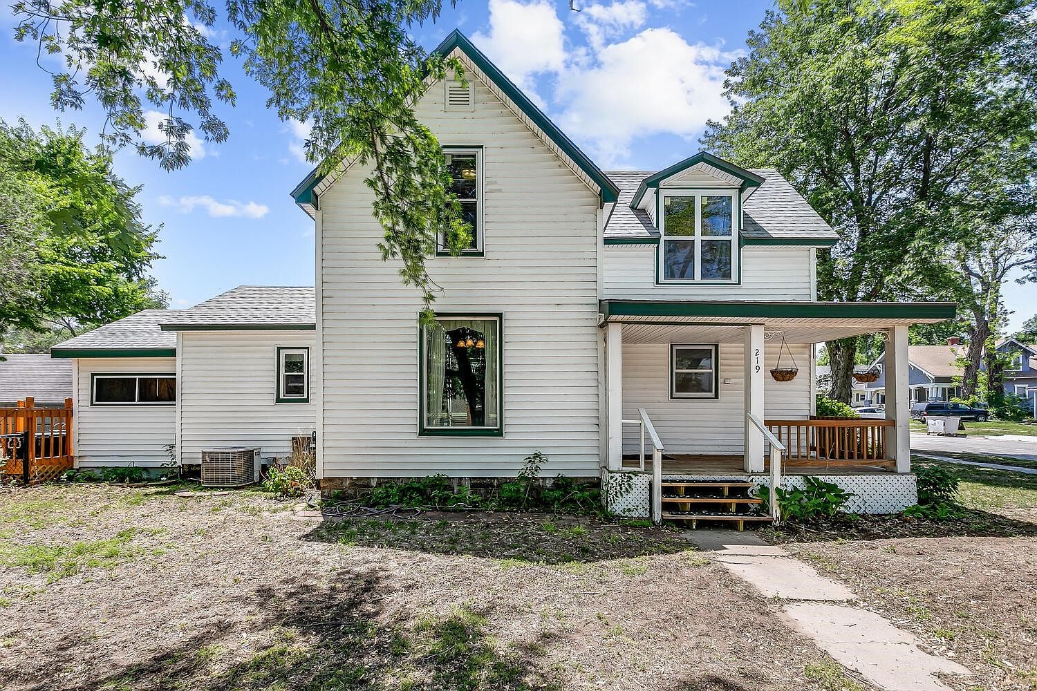 219 W Conway St, Conway Springs, KS 67031 | Zillow