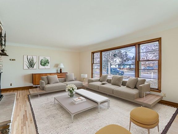 1887 Simpson St, Falcon Heights, MN 55113 | Zillow