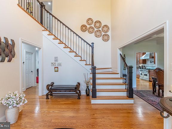 906 Walnut Spring Ln, State College, PA 16801 | MLS #PACE2510634 | Zillow