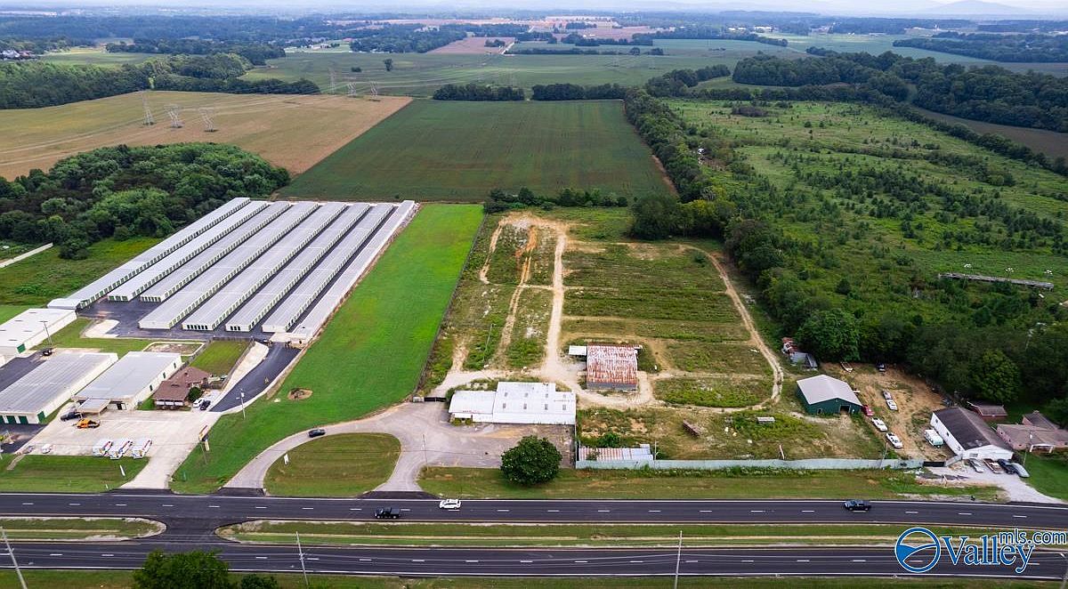 10116 Memorial Pkwy NE, Huntsville, AL 35810 | MLS #21843719 | Zillow