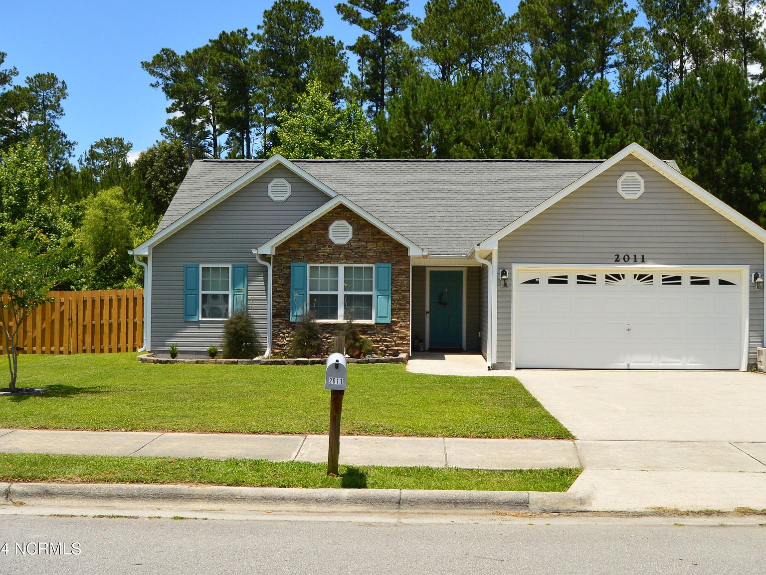 2011 Wt Whitehead Drive, Jacksonville, NC 28546 | Zillow
