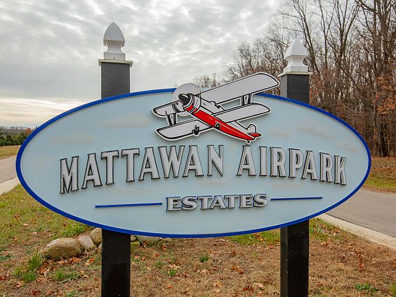 60589 Airpark Ln, Mattawan, MI 49071 | MLS #23145409 | Zillow