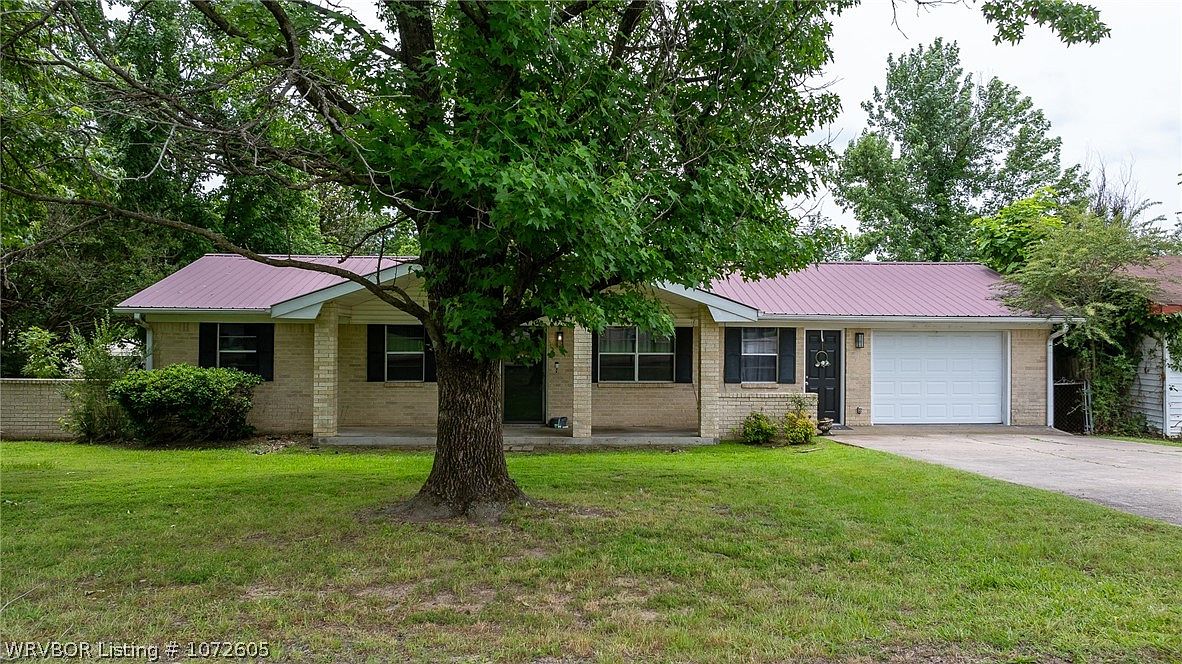203 Countryside Ln, Roland, OK 74954 | Zillow