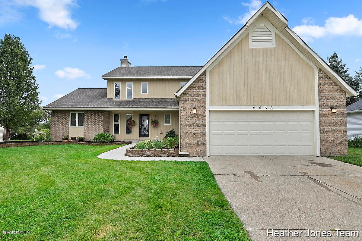 8668 Cedar Lake Dr, Jenison, MI 49428 | Zillow