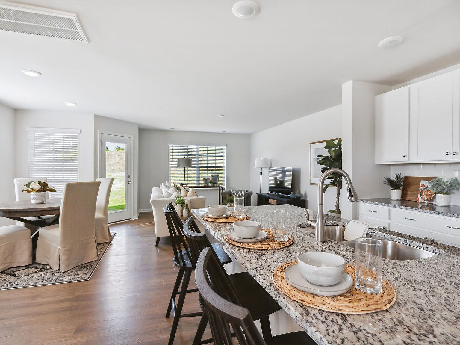 2003 Kinbrace Ct #2016, Greer, SC 29651 | Zillow