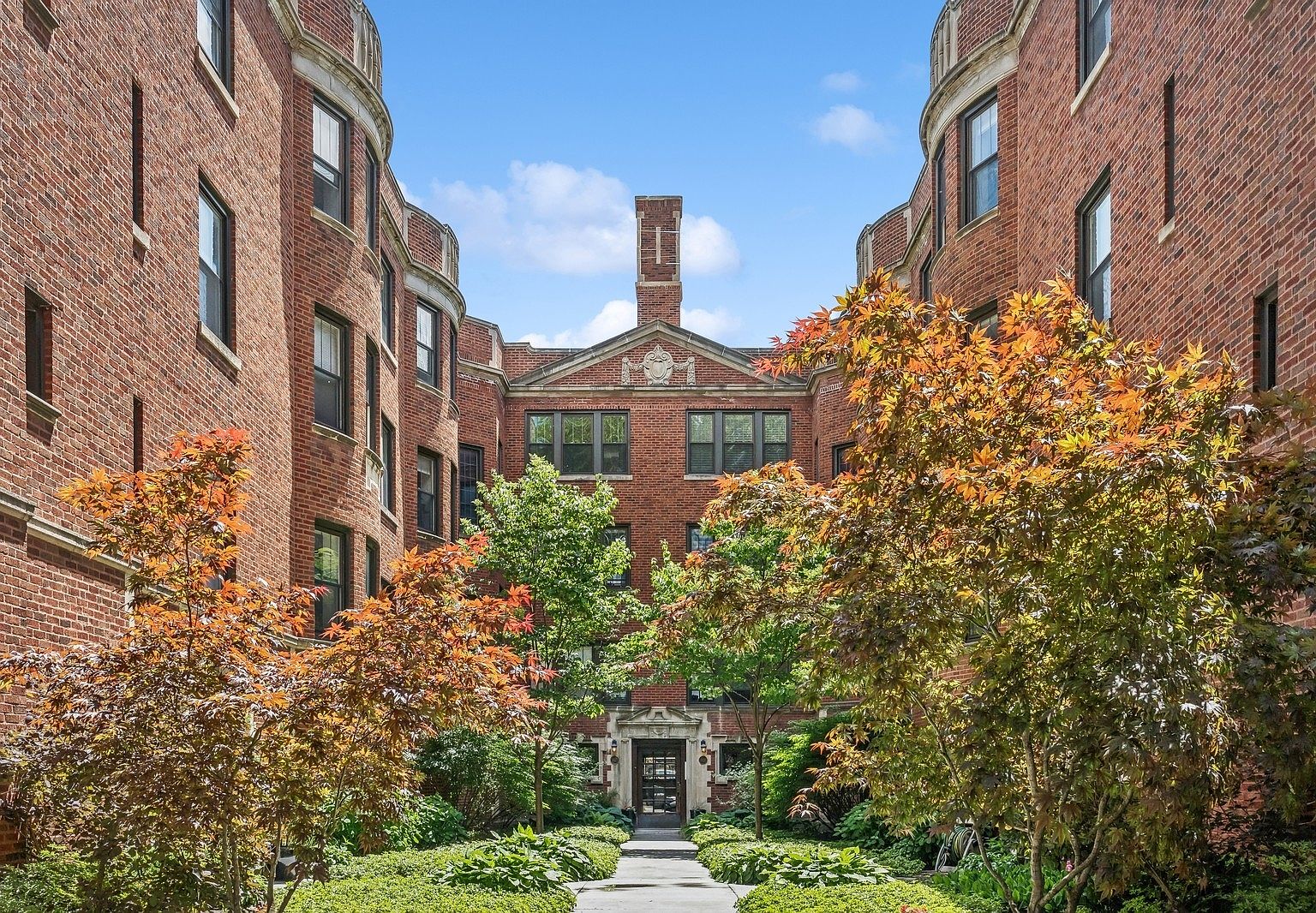 1431 W Elmdale Ave APT 2A, Chicago, IL 60660 | Zillow
